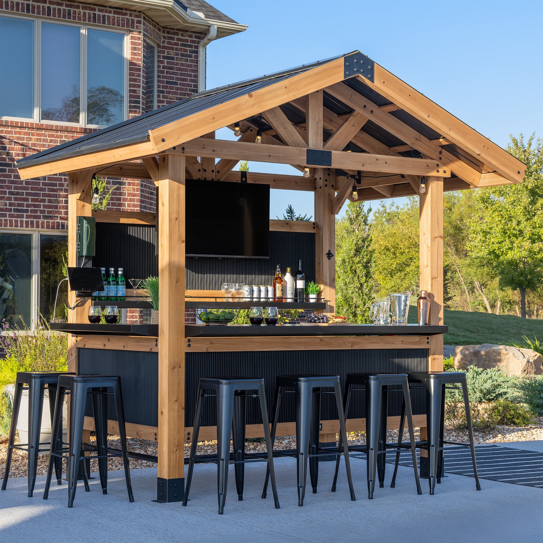 BBQ Gazebos & Grills